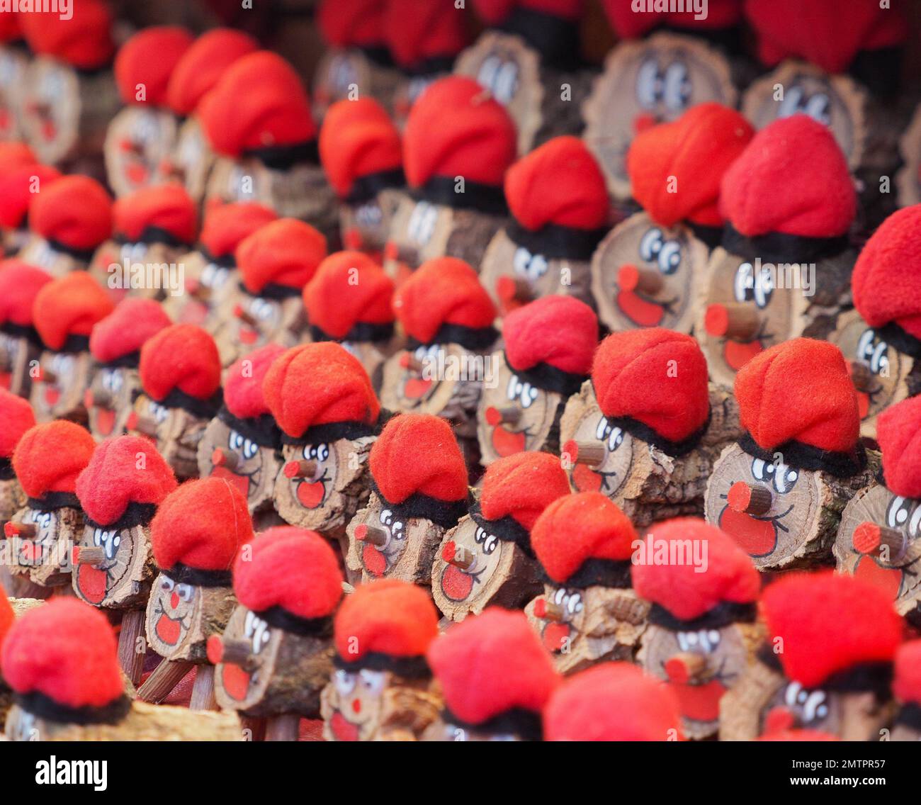 Barretina traditional catalan hat hi-res stock photography and images ...