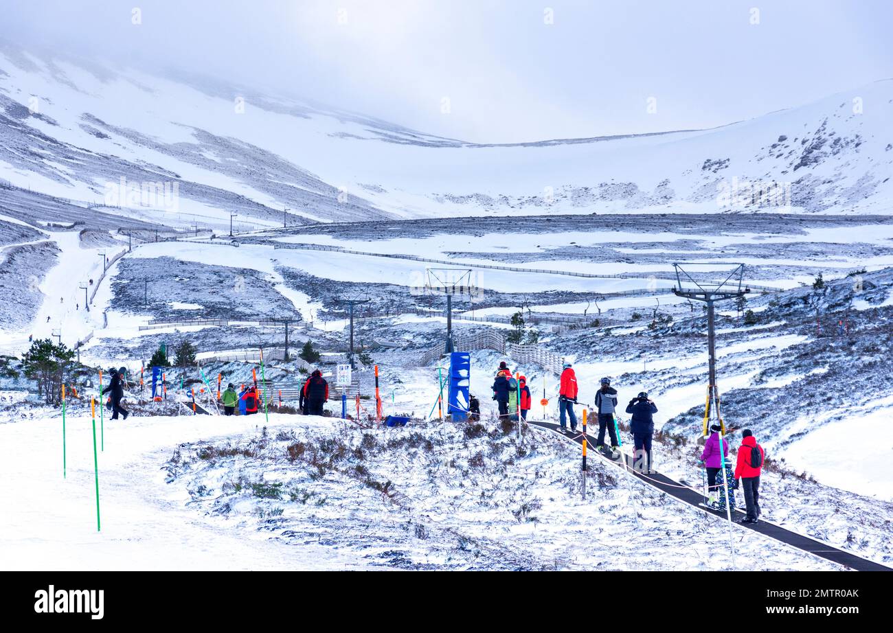 Cairngorm Mountain Aviemore Base Station Ski Pistes skiers on the Magic ...
