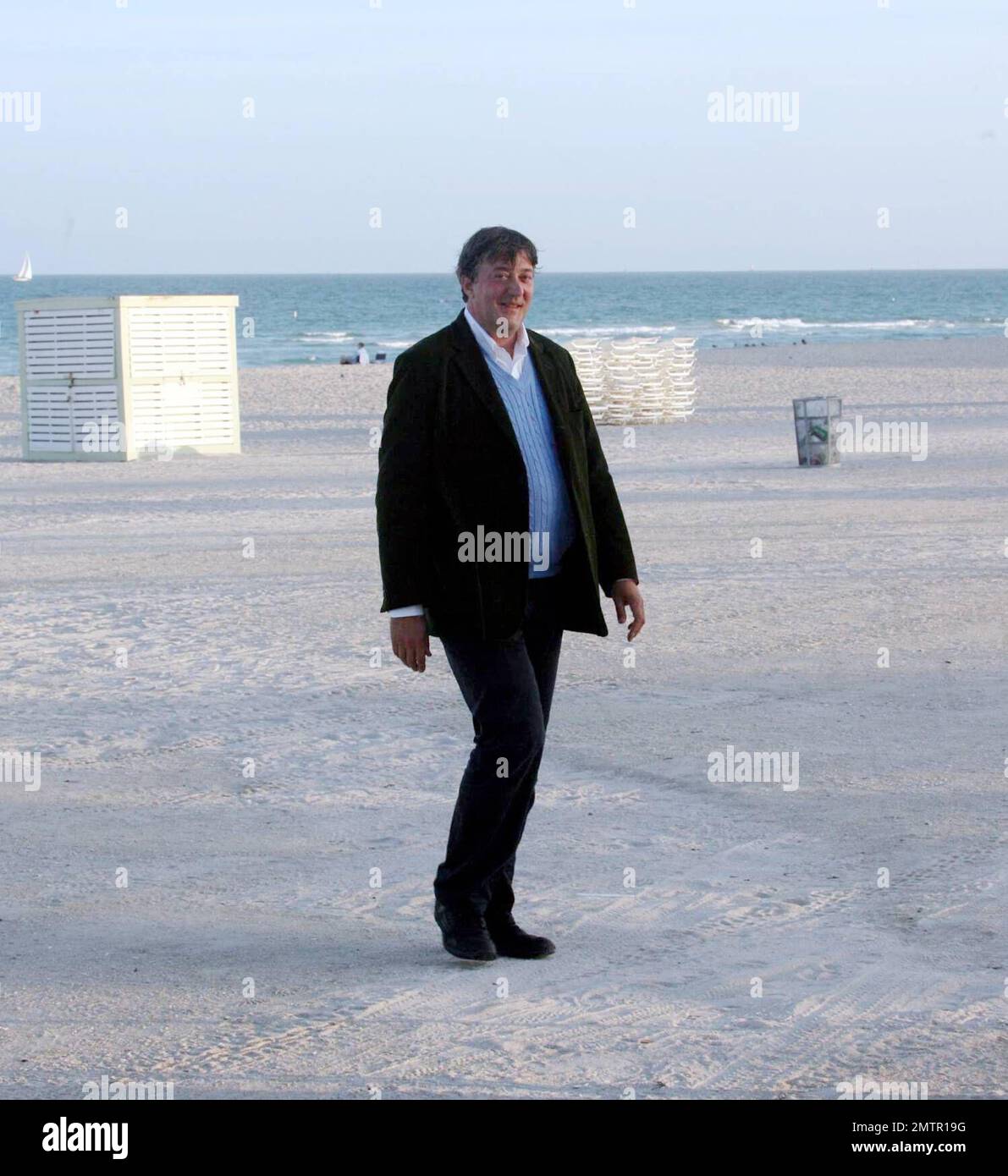 Exclusive!! UK comic, actor and writer Stephen Fry films an exerpt on ...