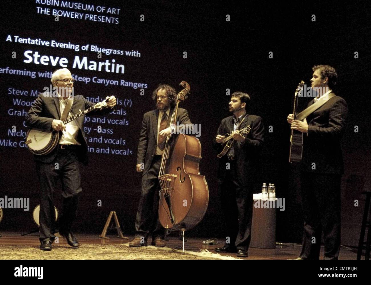 Actor, comedian and musician Steve Martin performs live alongside the ...