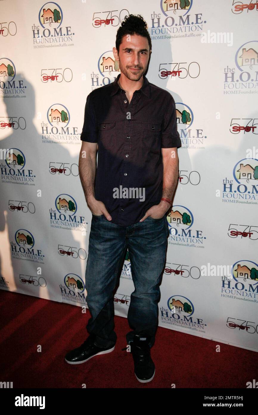 Ethan Zohn arrives at H.O.M.E. Foundation's STIKS Celebrity Video Game ...