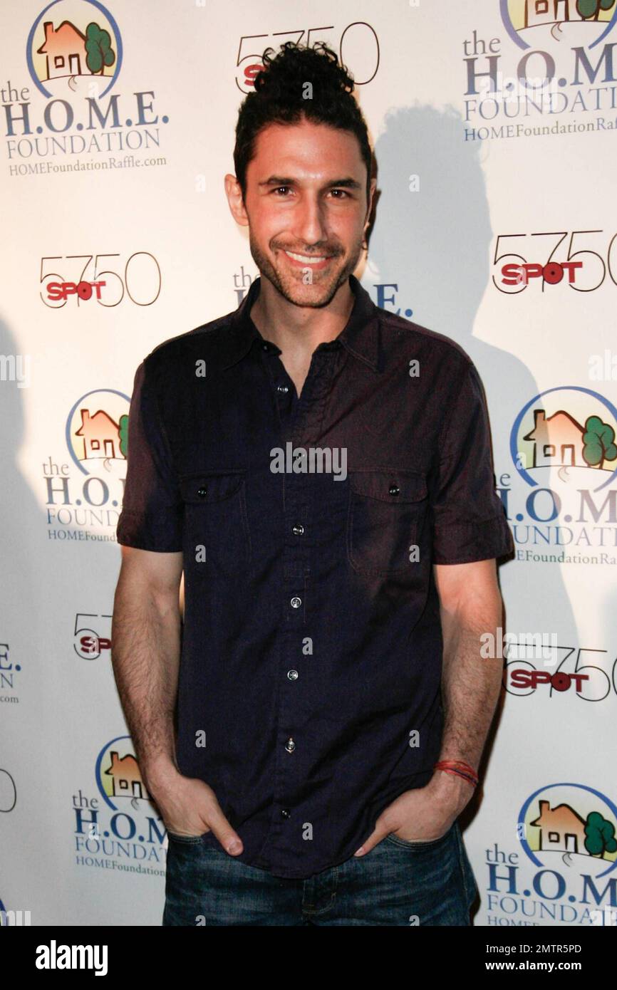 Ethan Zohn arrives at H.O.M.E. Foundation's STIKS Celebrity Video Game ...