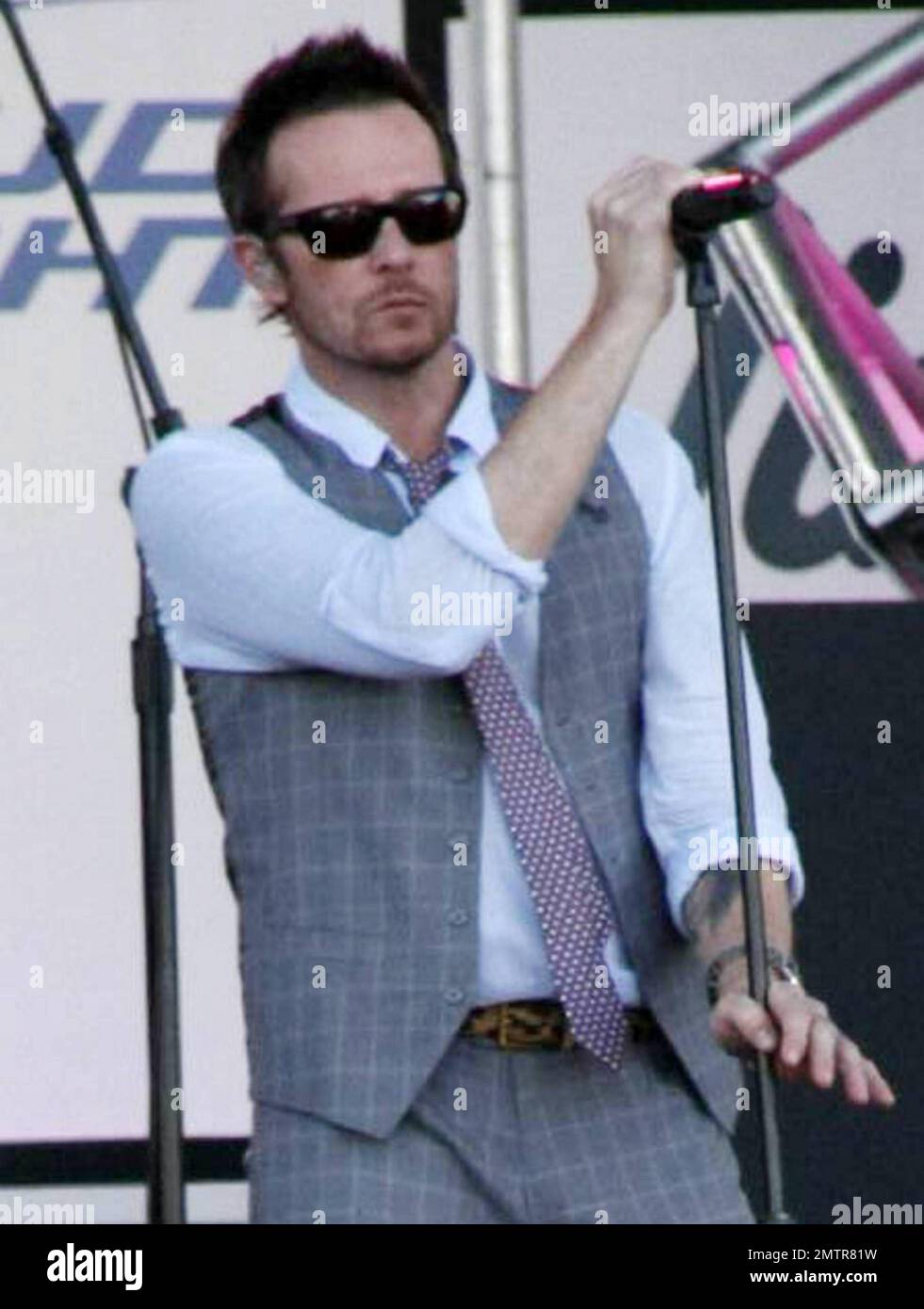 EXCLUSIVE!! Scott Weiland of the rock band Stone Temple Pilots performs ...