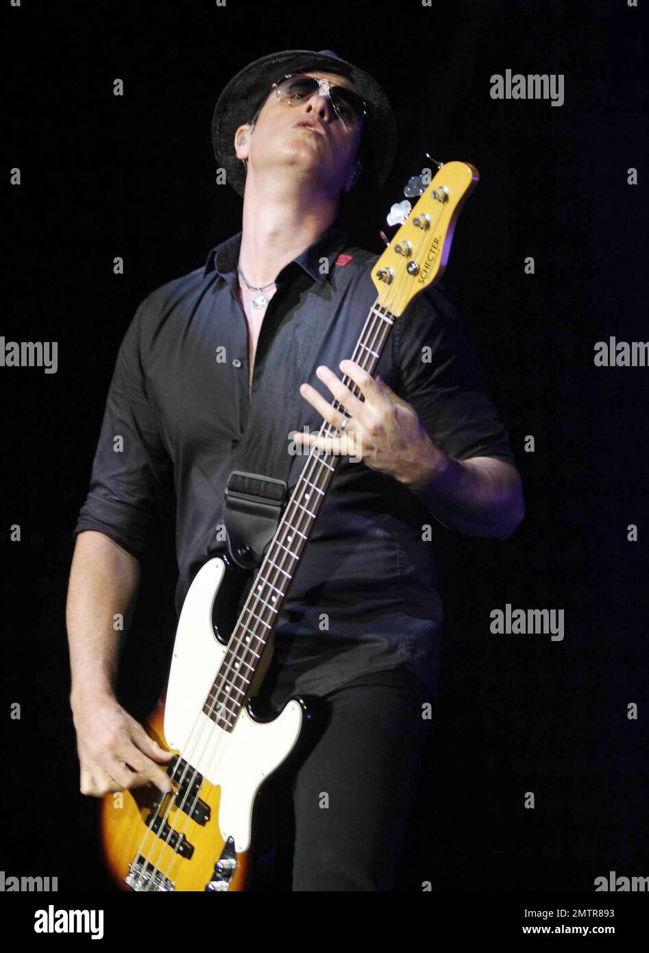 Robert deleo hi-res stock photography and images - Alamy