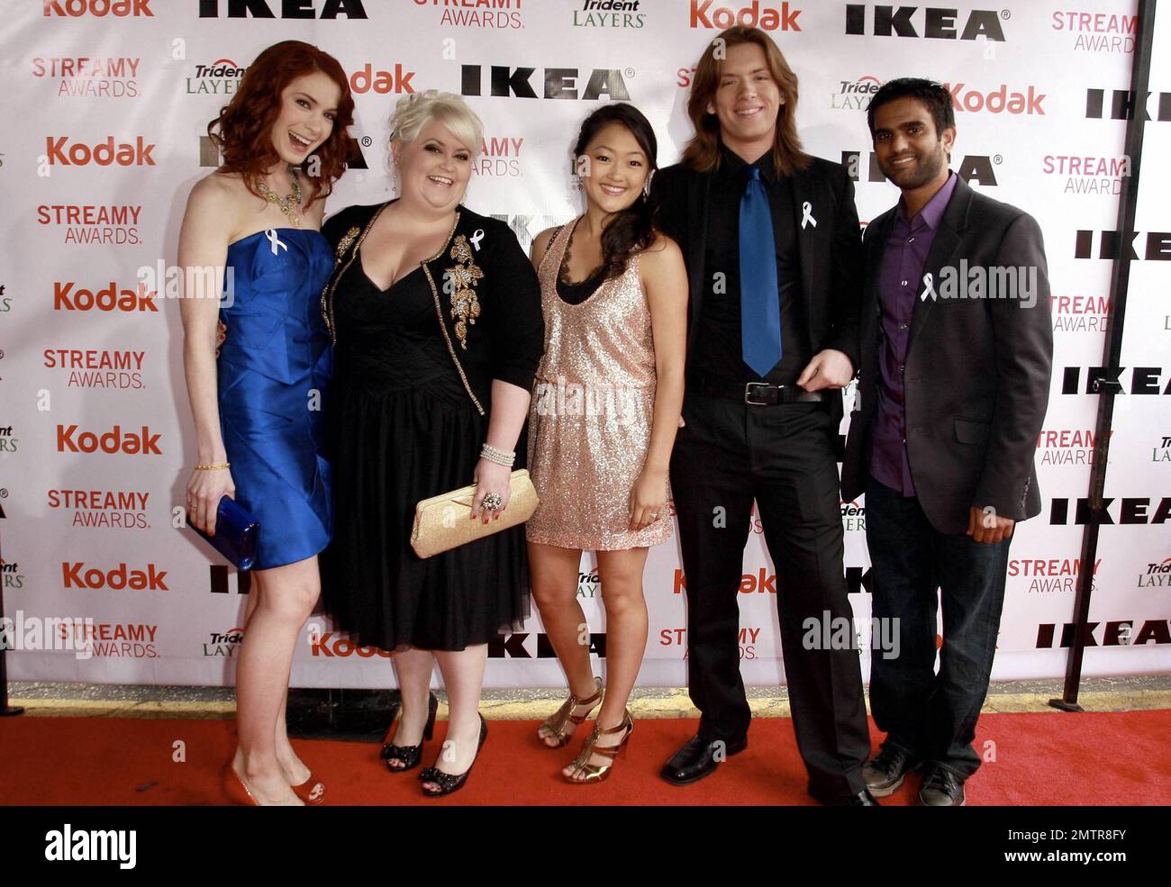 Felicia day vincent caso guild hi-res stock photography and images - Alamy