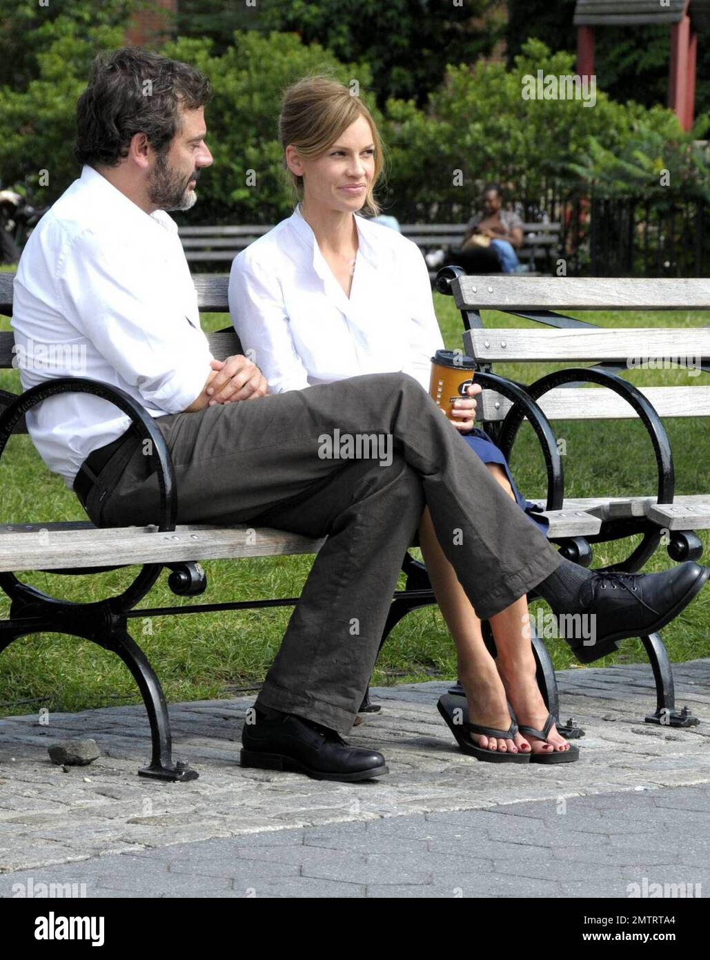 Hilary Swank and Jeffrey Dean Morgan chat and enjoy some coffee while ...