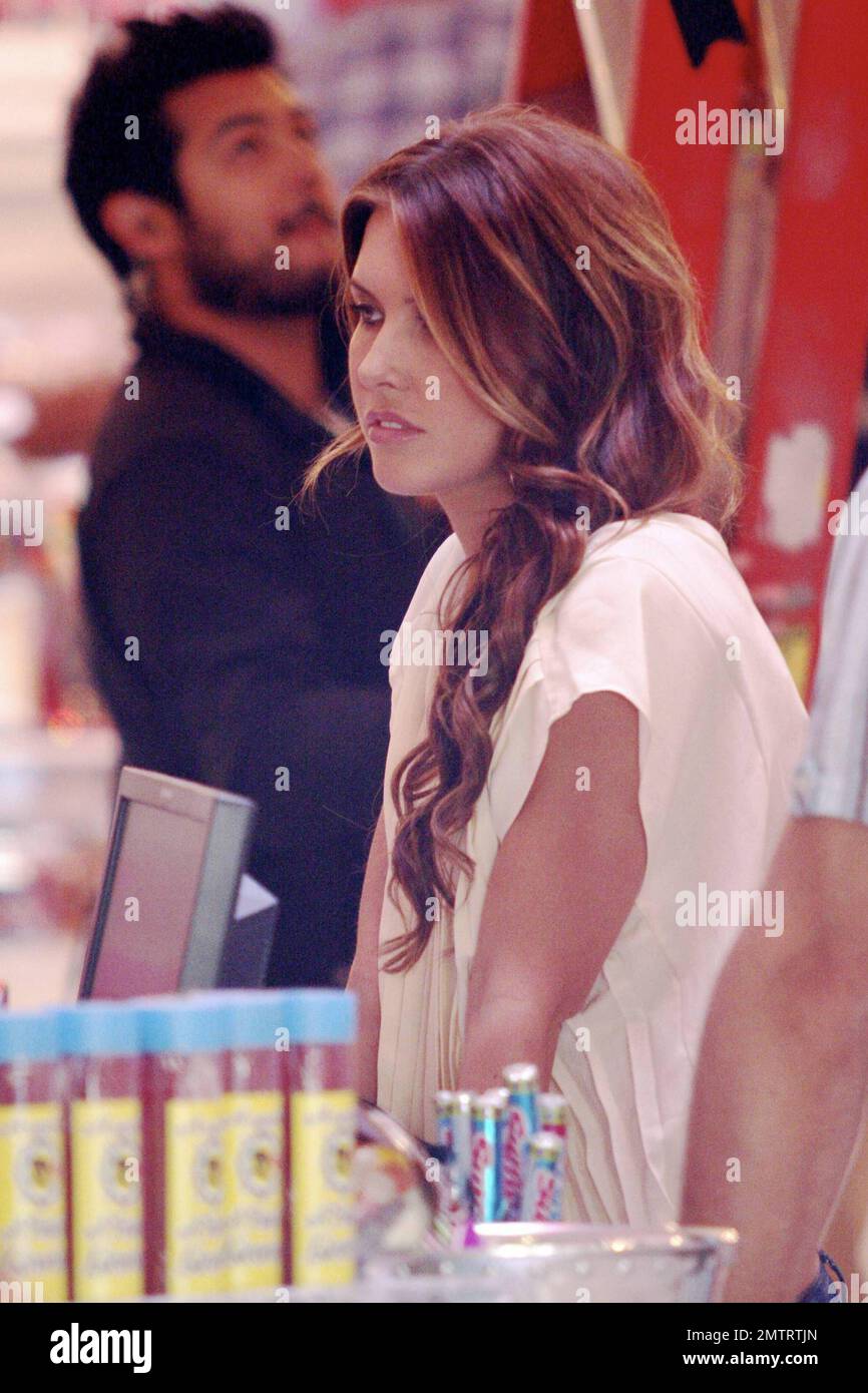Audrina Patridge picks up some treats at Asweet Boutique in Beverly ...