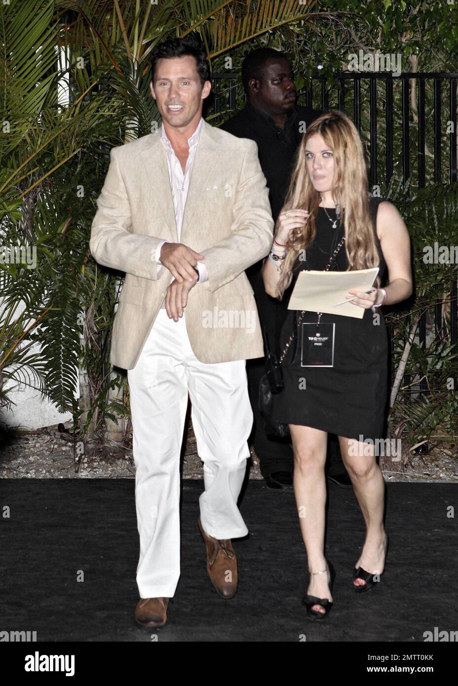 Actor from the hit USA Network show, Burn Notice, Jeffrey Donovan ...