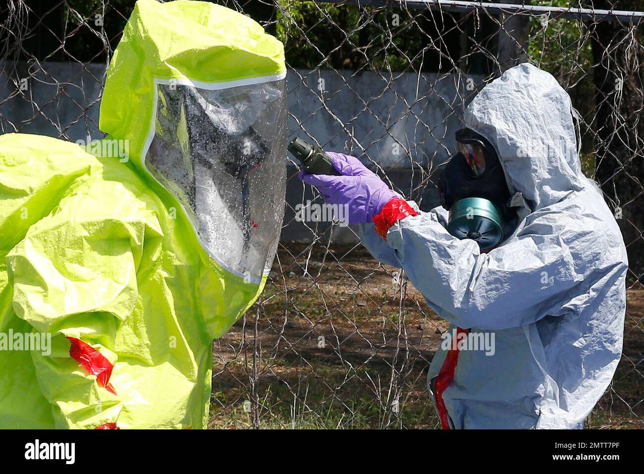 Philippine troops, under a close watch by US military, undergo ...