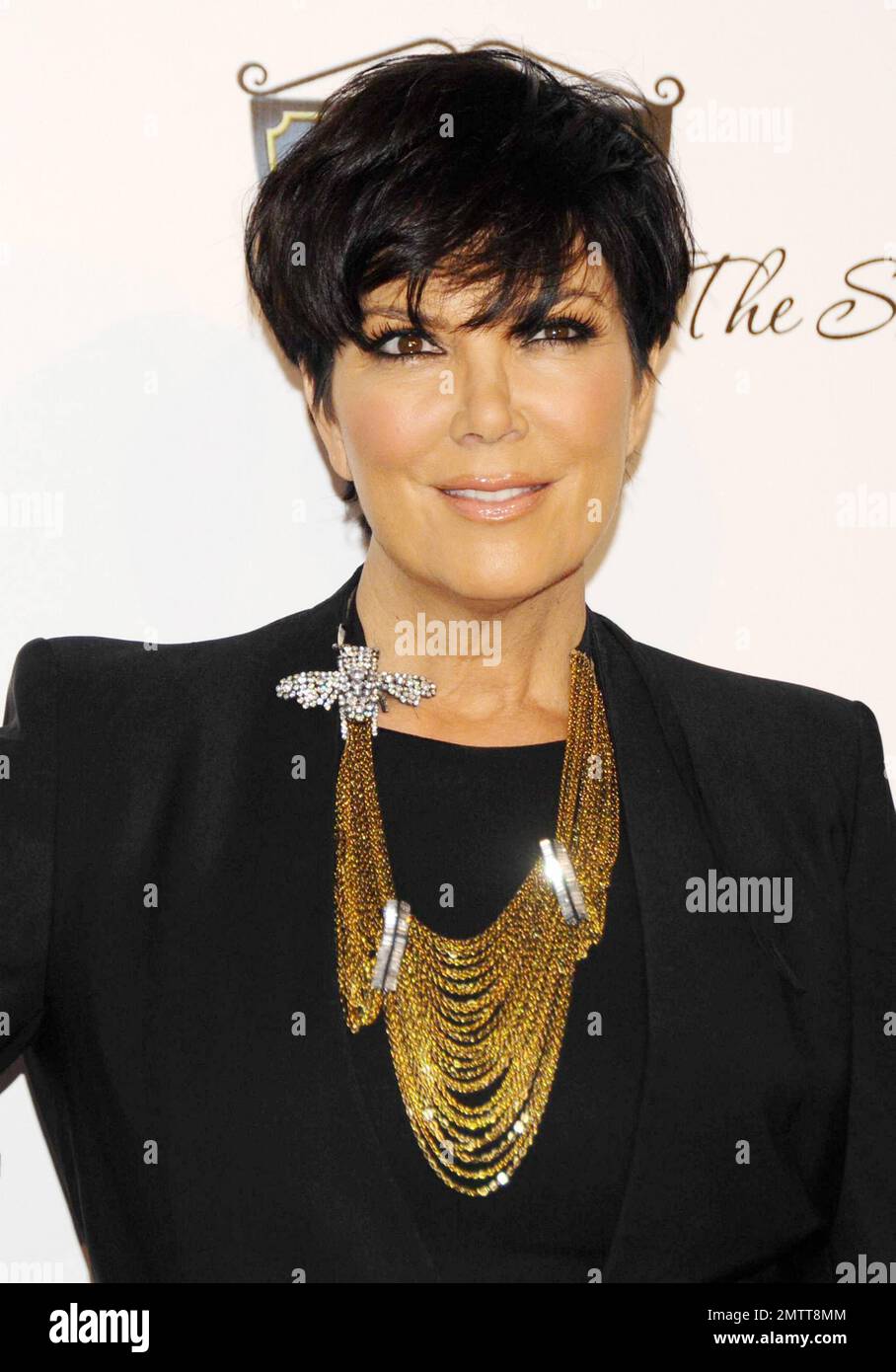Kris Jenner poses on the red carpet at Food & Wine presents the Taste ...