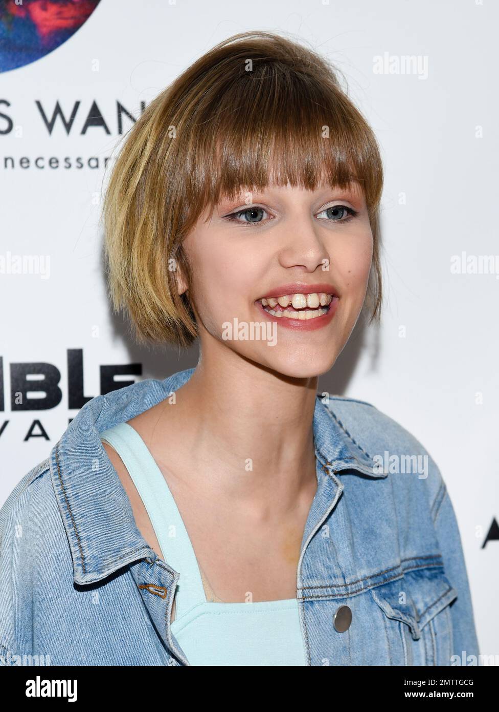 Grace Vanderwaal Bio Facts Family Life Of Singer