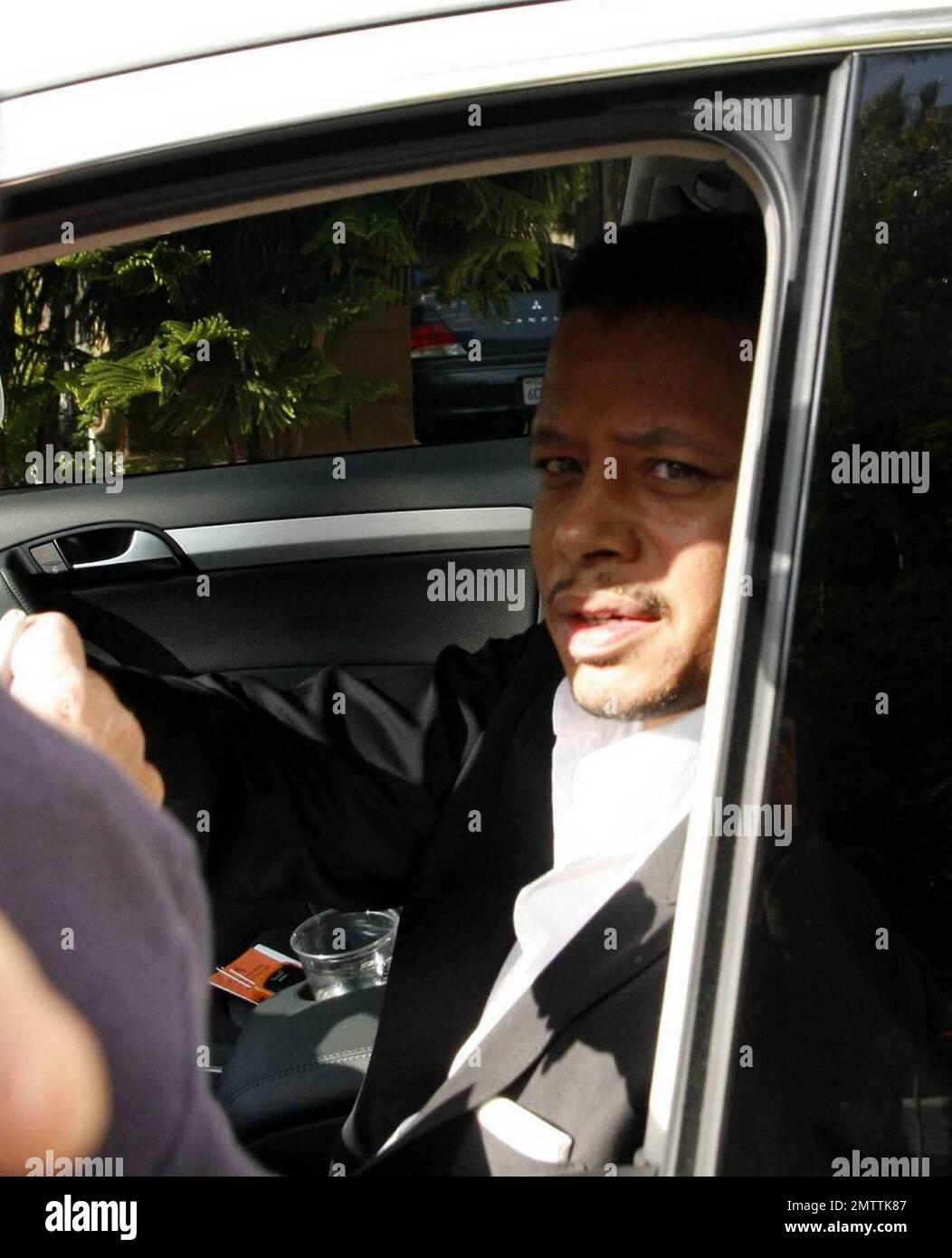 Exclusive!! Terrence Howard leaves the Four Seasons Hotel, shortly ...