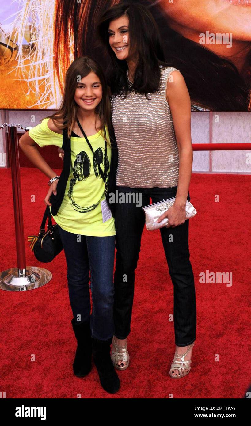 Terri hatcher desperate housewives hi-res stock photography and images ...