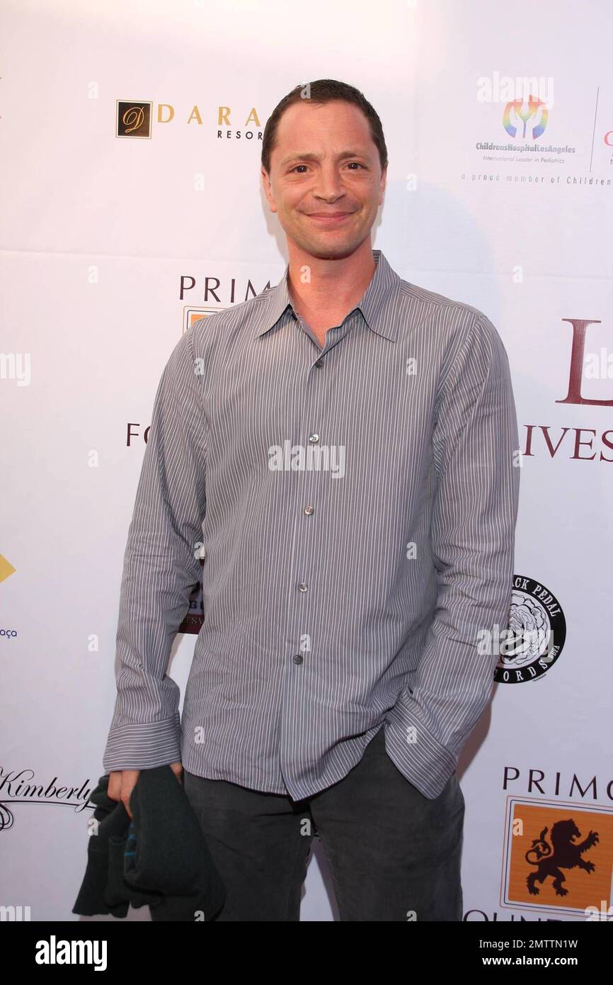 Joshua Malina arrives at the 3rd Annual Celebrity Texas Hold 'Em Poker ...