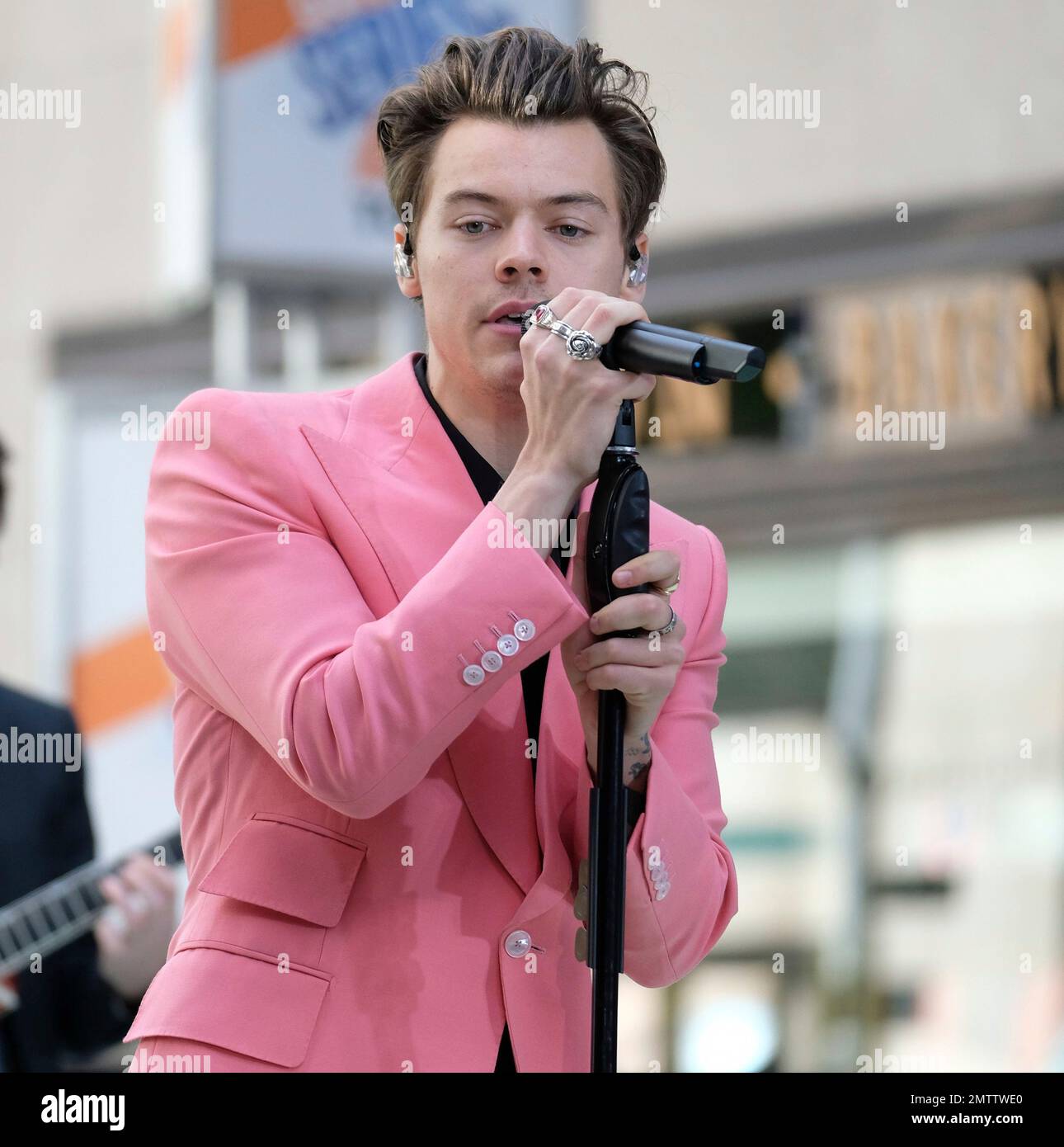 Harry Styles performs on NBC's "Today" show at Rockefeller Plaza on ...