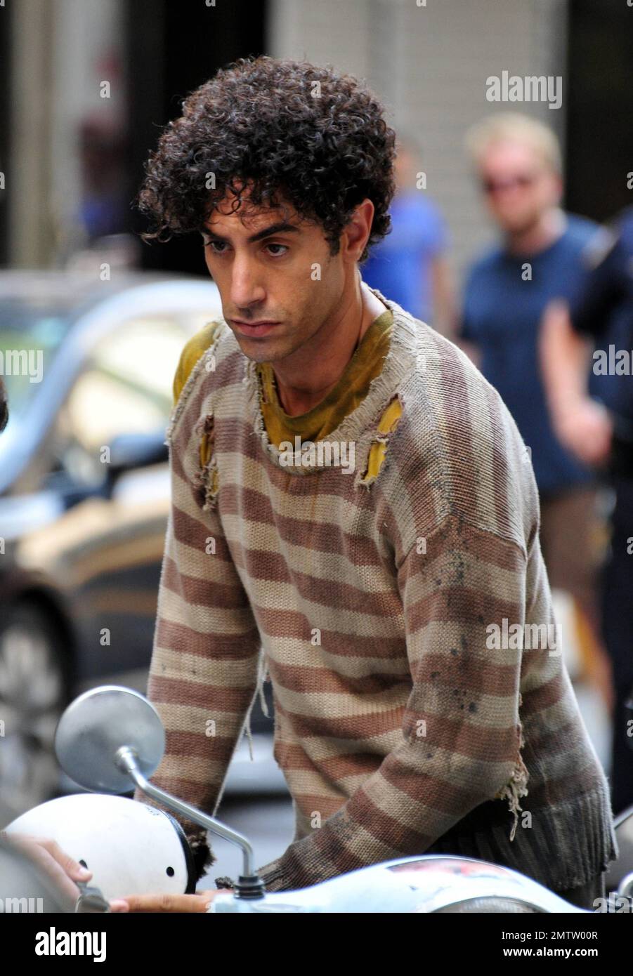 Sasha Baron Cohen and Anna Faris film scenes for their new movie "The ...