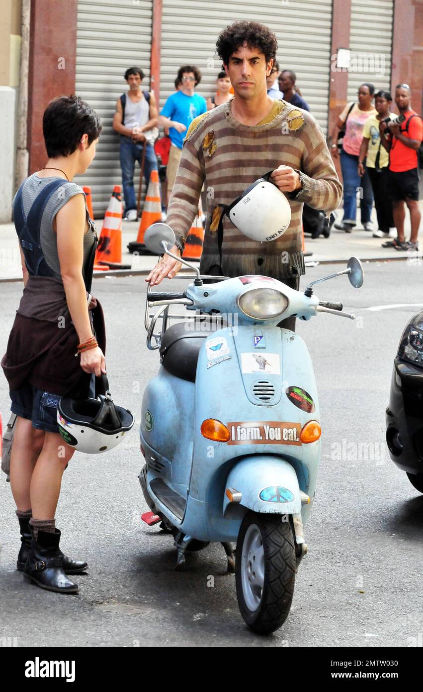 Sasha Baron Cohen and Anna Faris film scenes for their new movie "The ...