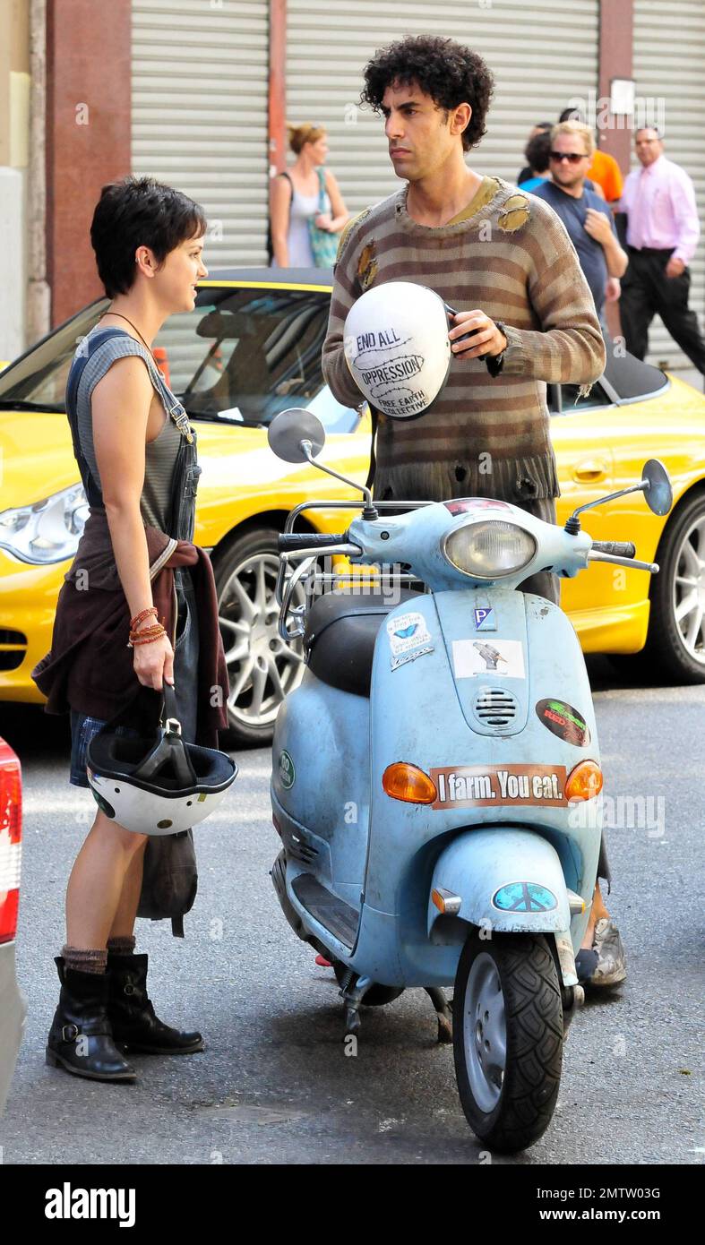 Sasha Baron Cohen and Anna Faris film scenes for their new movie "The ...