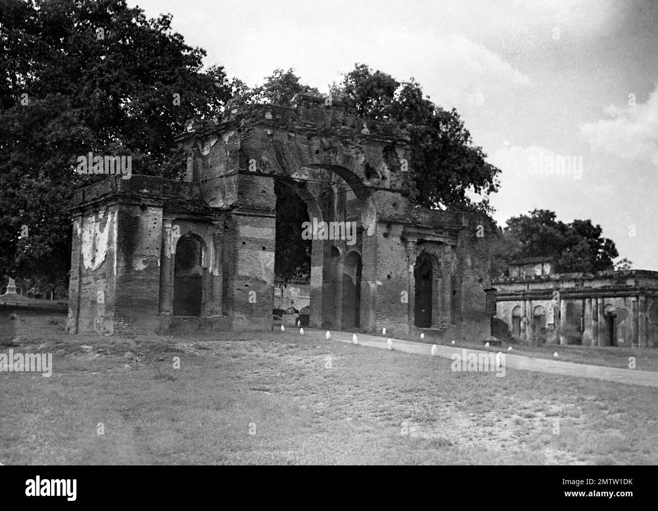 The Ballie Guard Gate ruins of the residency buildings in Lucknow, on ...
