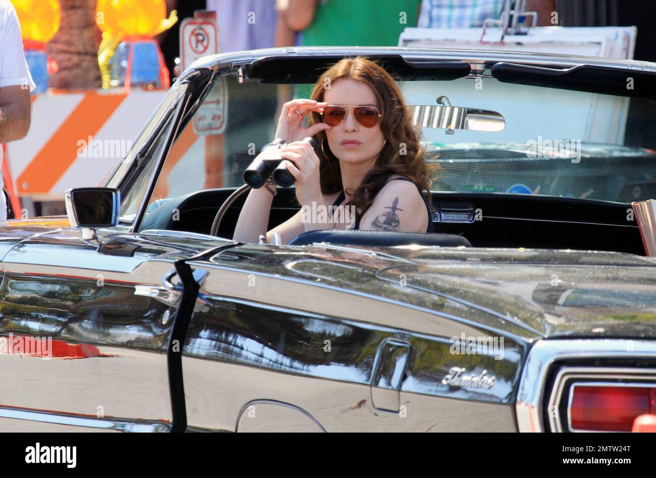 Shooting on location Michael Clarke Duncan, Saffron Burrows and Geoff ...