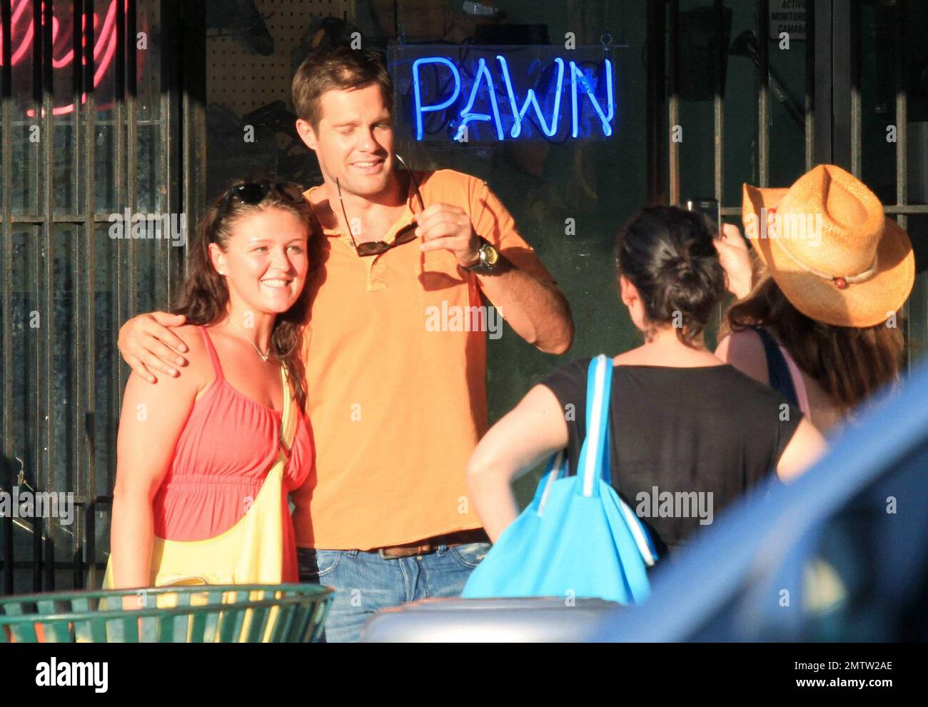 Shooting on location Michael Clarke Duncan, Saffron Burrows and Geoff ...