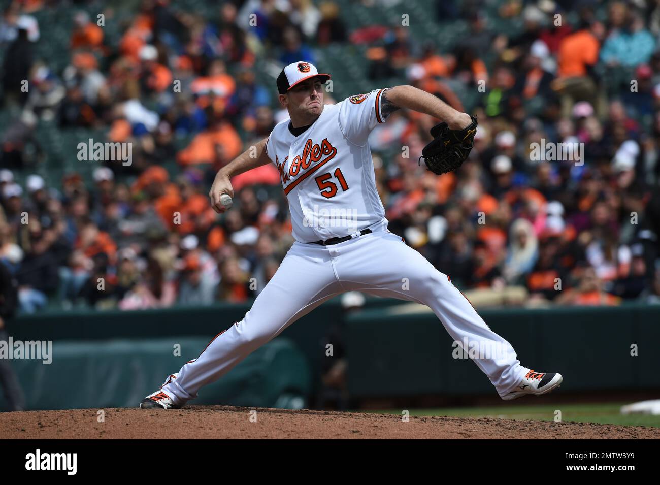 Baltimore Orioles pitcher Alec Asher delivers against the Chicago White ...
