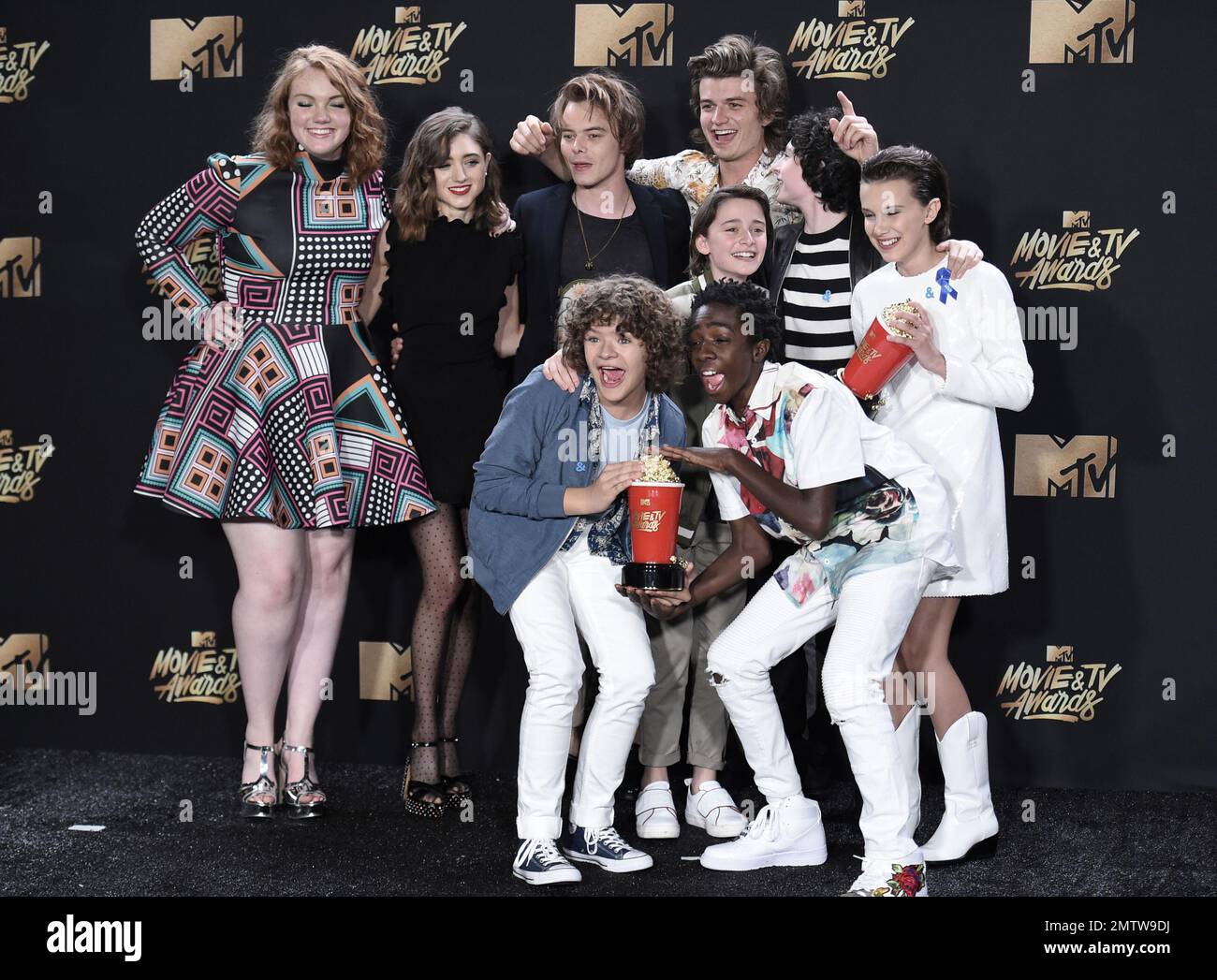 Shannon Purser, from background left, Natalia Dyer, Charlie Heaton ...