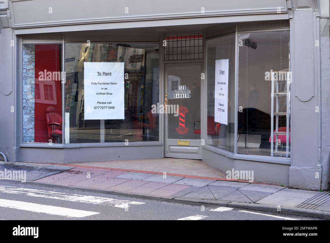 Empty premises hi-res stock photography and images - Alamy