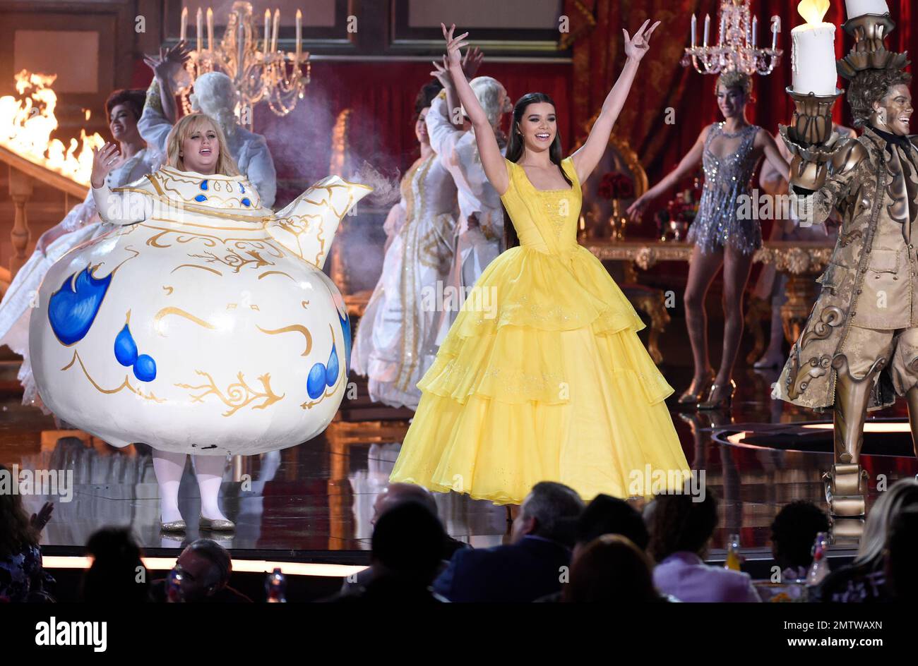 Rebel Wilson, left, and Hailee Steinfeld perform at the MTV Movie and ...