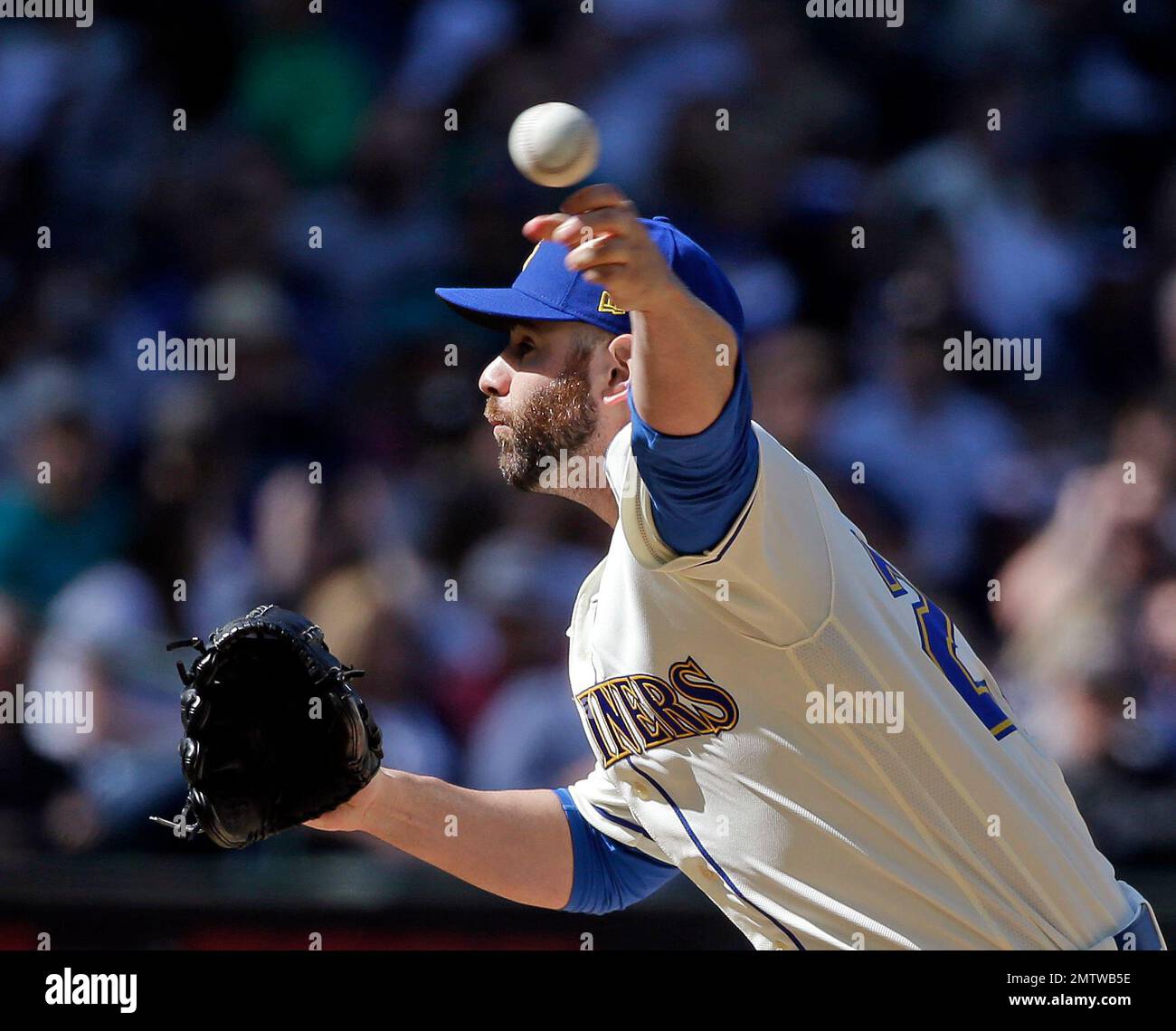 Seattle Mariners relief pitcher Marc Rzepczynski throws against the ...