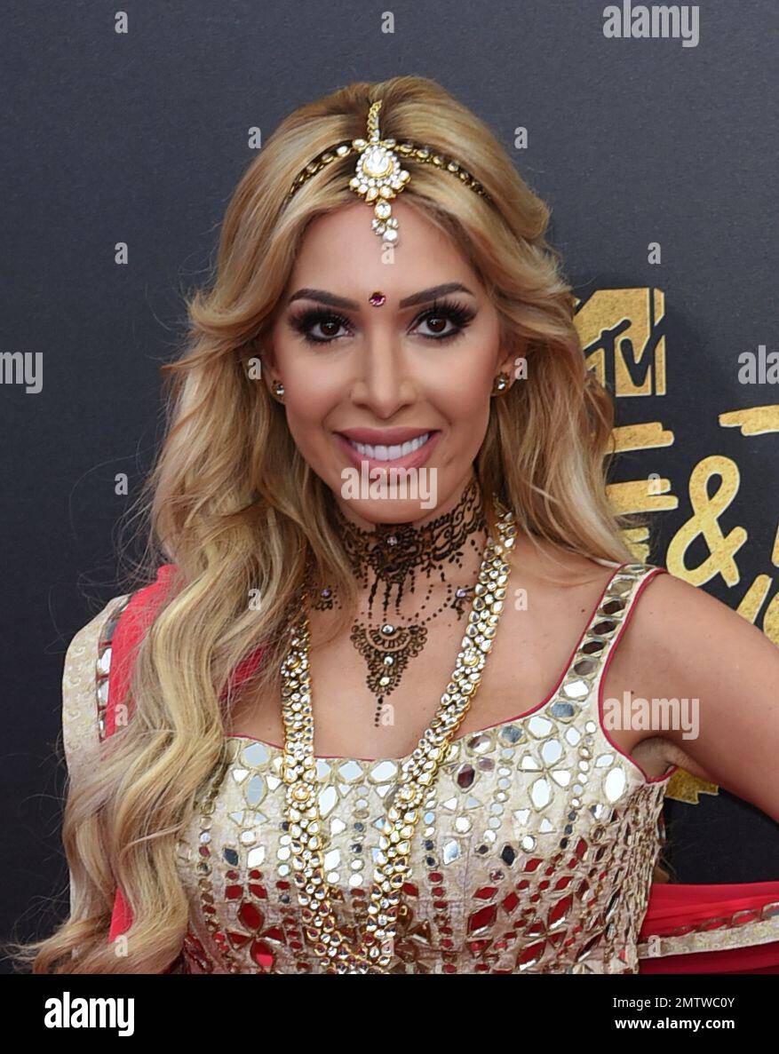 Farrah Abraham arrives at the MTV Movie and TV Awards at the Shrine ...