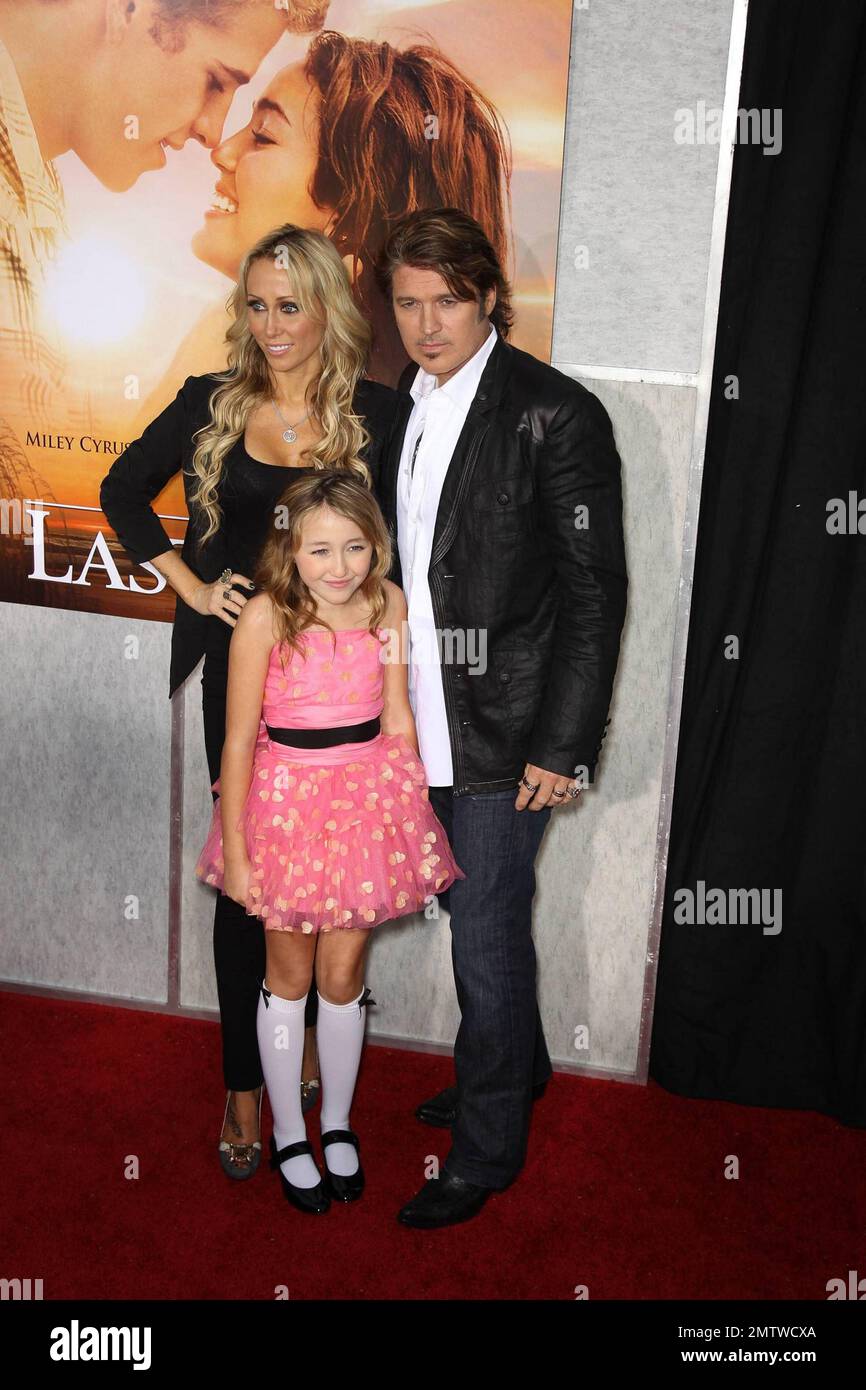 Leticia "Tish" Cyrus, Noah Cyrus and Billy Ray Cyrus arrive to the Los ...