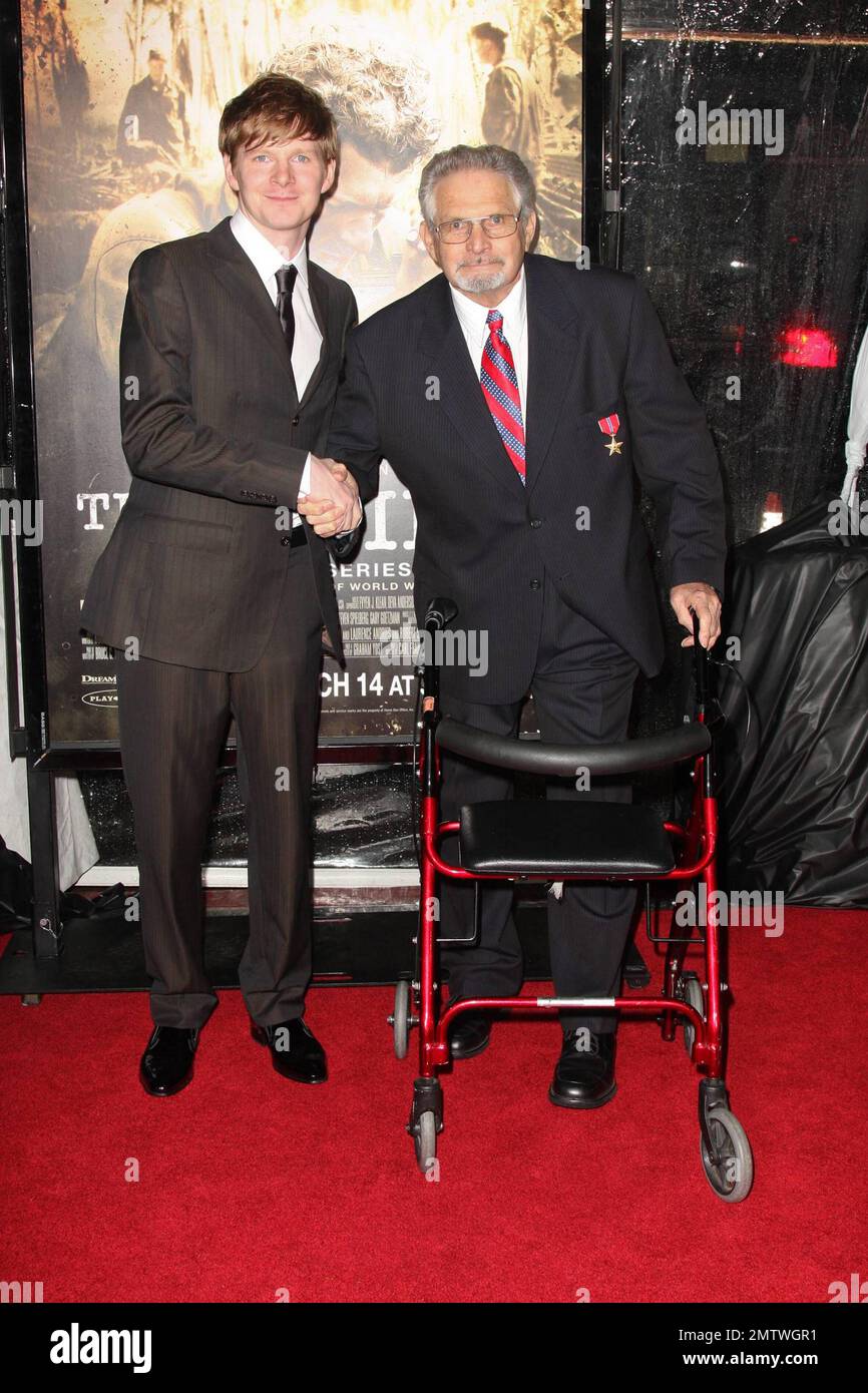 Ben esler the pacific premiere hi-res stock photography and images - Alamy