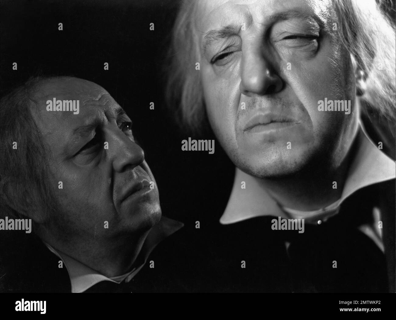 1934 france director hi-res stock photography and images - Alamy