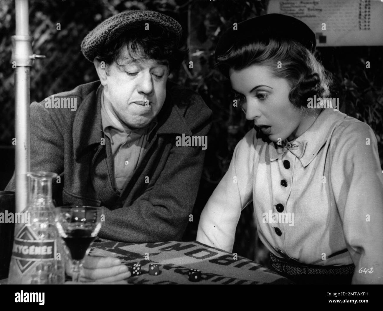 Fric Frac Year: 1939 - France Michel Simon, Hélène Robert Director ...