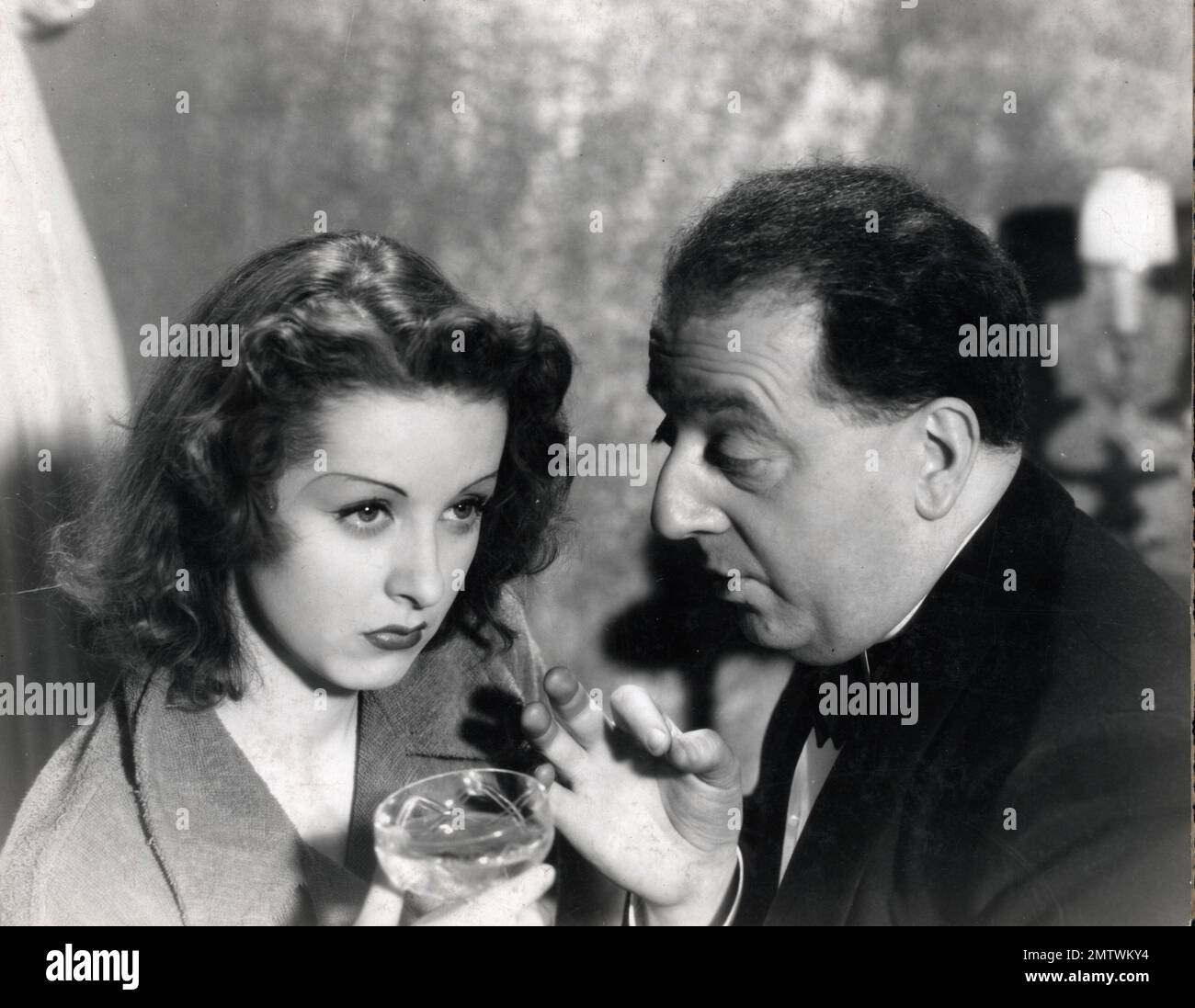 1935 france danielle darrieux lucien baroux director hi-res stock photography and images - Alamy