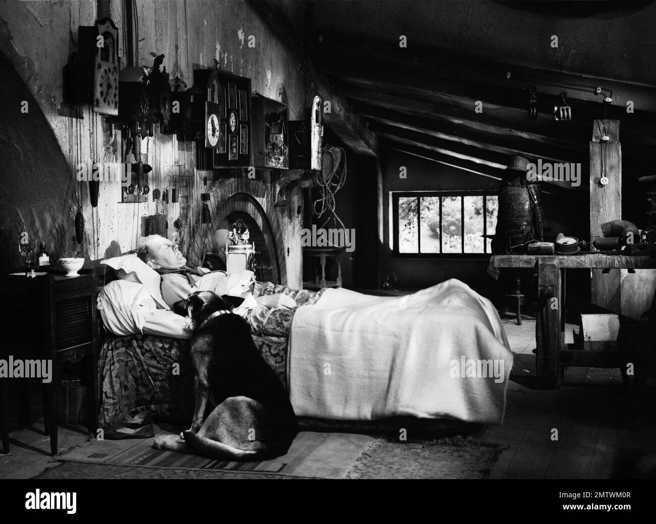 1941 france fernand ledoux director hi-res stock photography and images ...