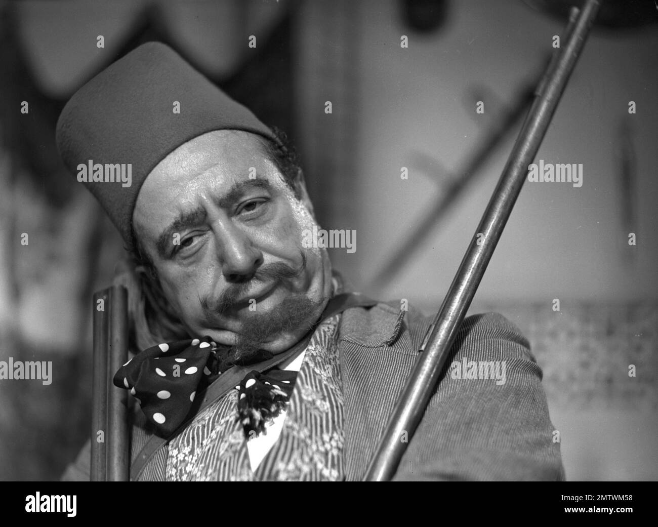 Tartarin de Tarascon Year: 1934 - France Raimu Director: Raymond ...