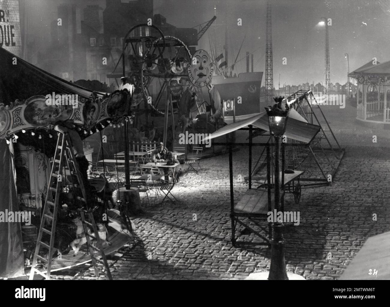 Le Quai des brumes Port of Shadows Year: 1938 - France Jean Gabin ...