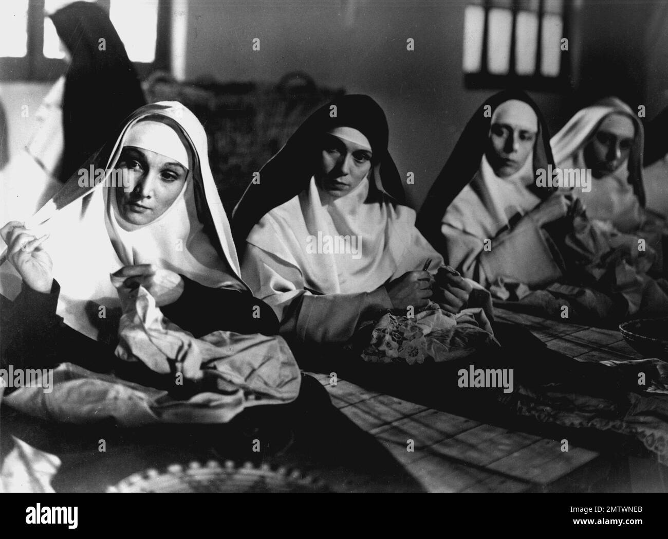 Les Anges du péché Year: 1943 - France Director: Robert Bresson Jany ...