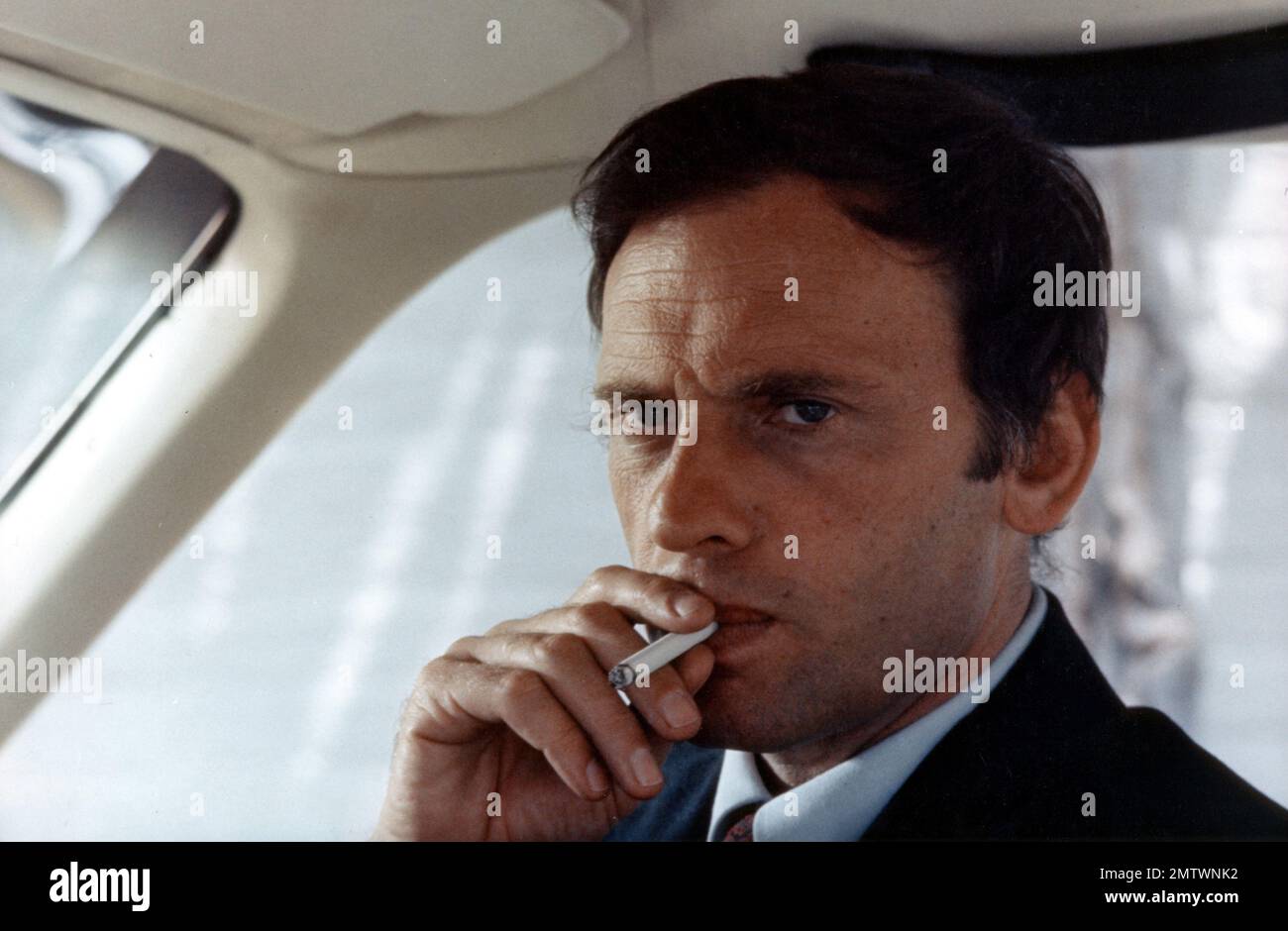 Un homme est mort The Outside Man Year: 1972 France / Italy / USA ...