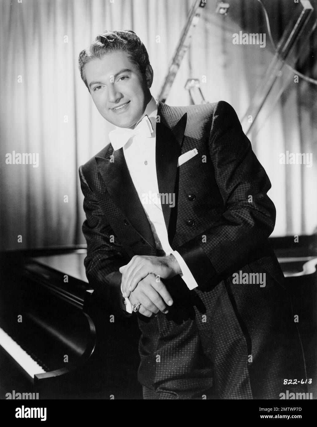 Robert alda as george gershwin rhapsody blue warner bros director hi ...