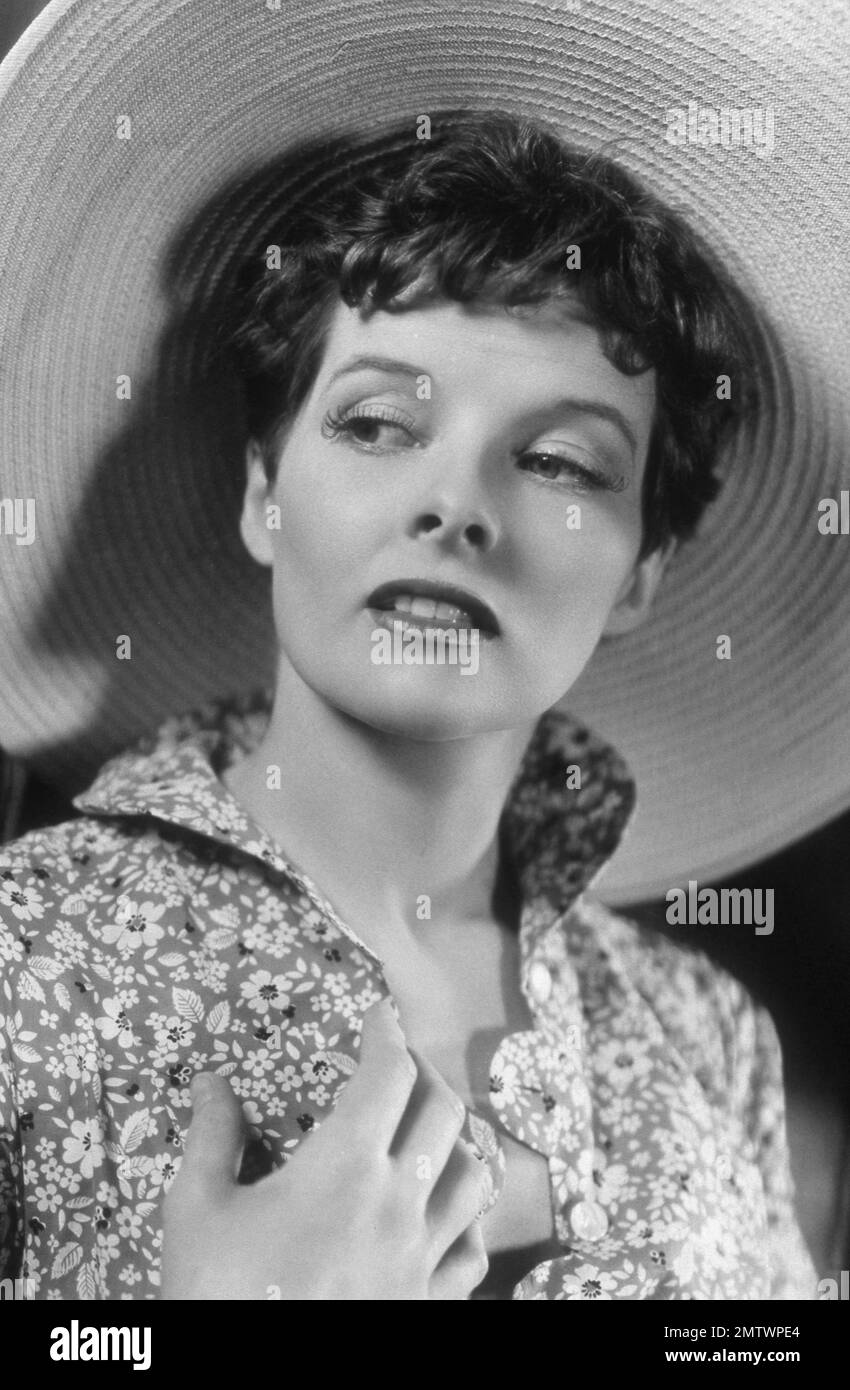 Sylvia scarlett hi-res stock photography and images - Alamy