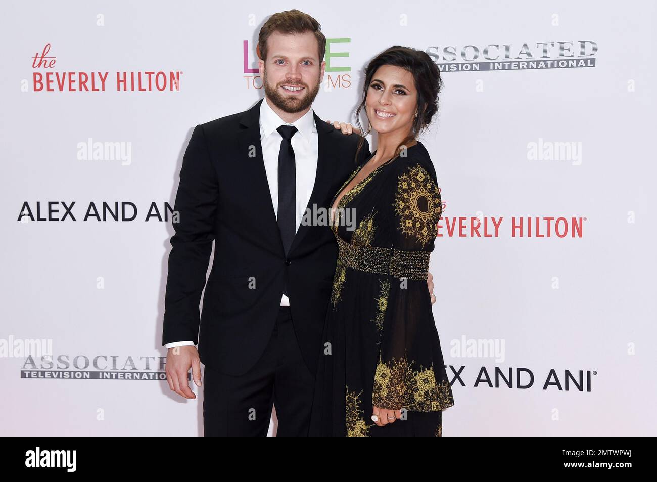 Jamie-Lynn Sigler attends the 24th Annual Race to Erase MS Gala at the ...