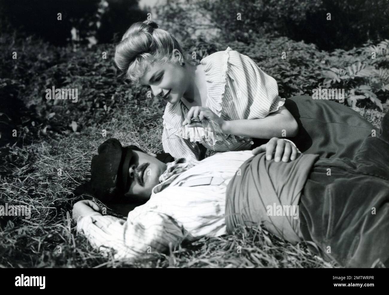 1952 france serge reggiani director hi-res stock photography and images ...