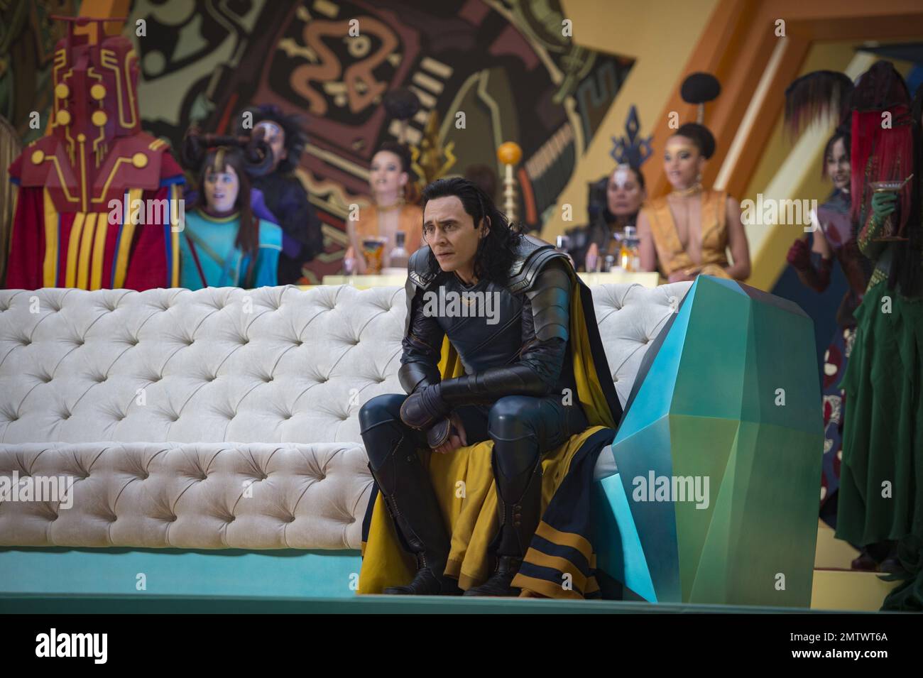 Thor: Ragnarok Year : 2017 USA Director : Taika Waititi Tom Hiddleston ...