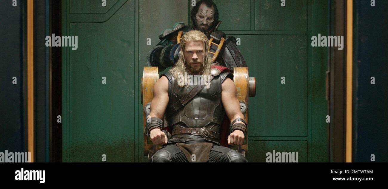 Thor: Ragnarok Year : 2017 USA Director : Taika Waititi Chris Hemsworth, Stan Lee Stock Photo ...
