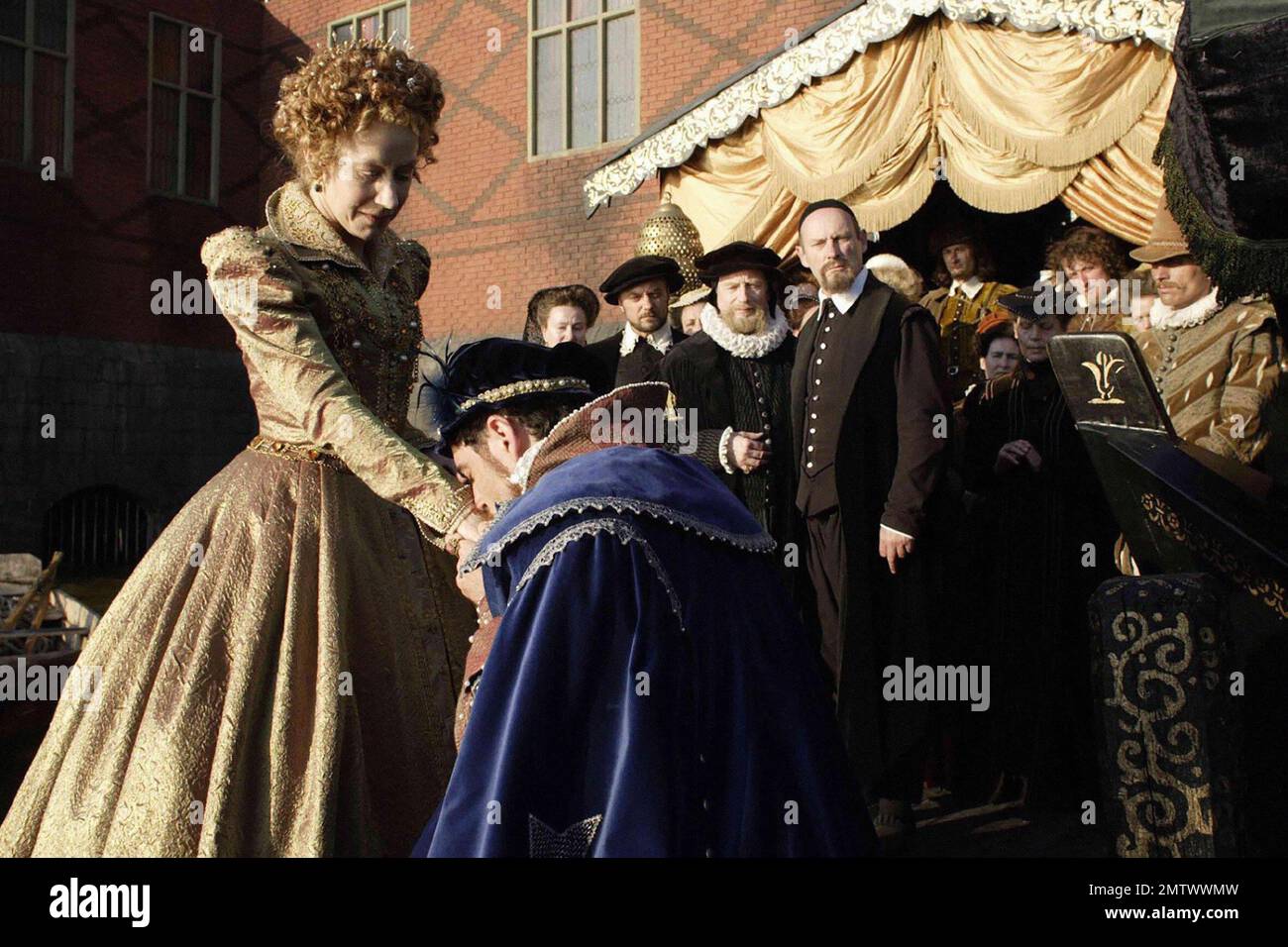 Elizabeth I (Mini Series) Year : 2005 UK / USA Director : Tom Hooper ...