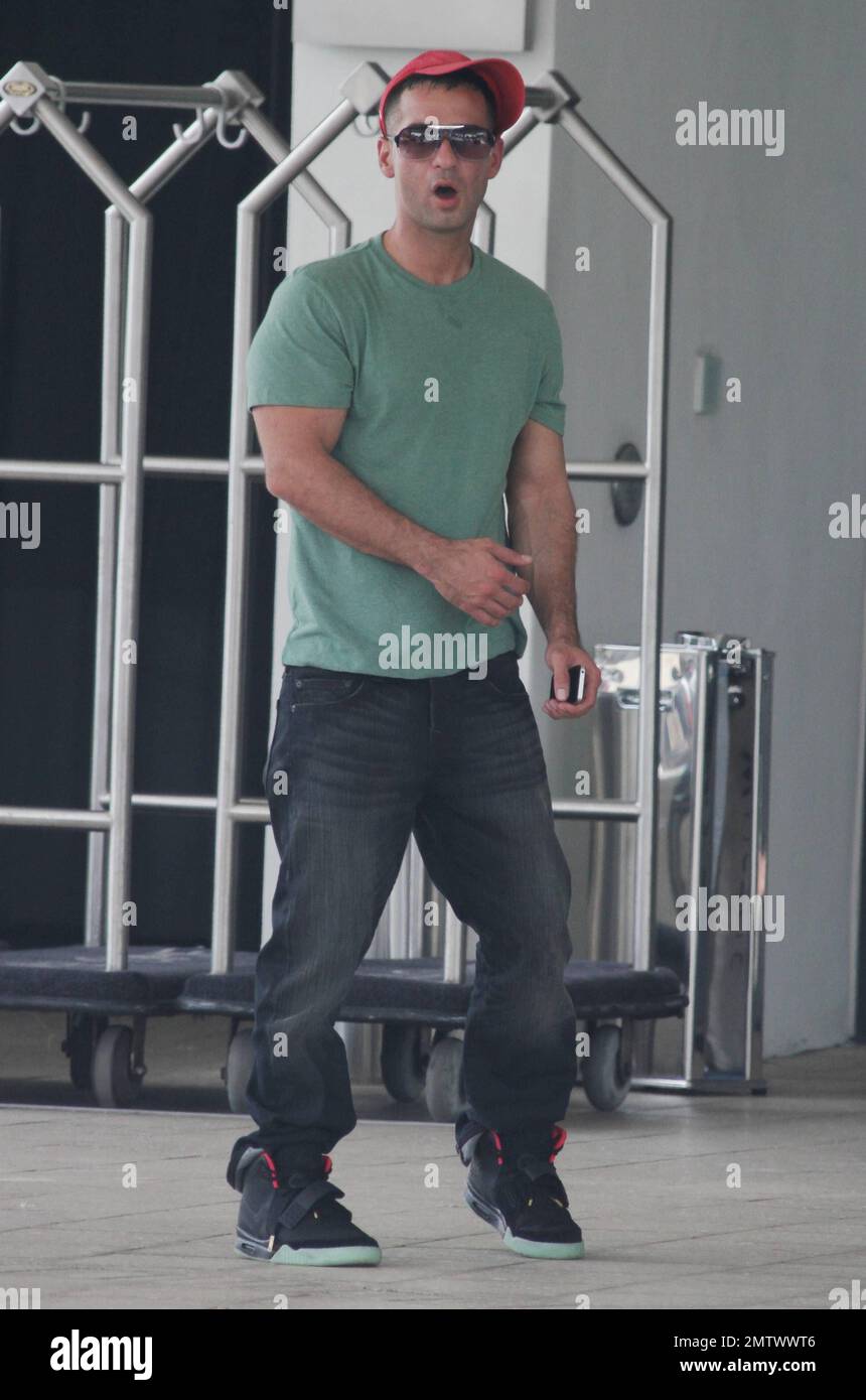 Reality television star Mike 'The Situation' Sorrentino shows off his ...