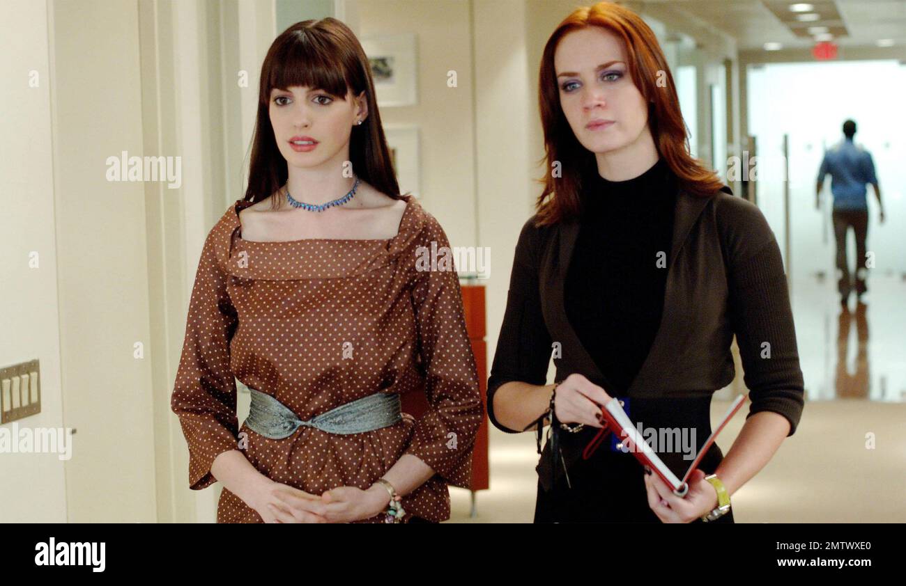 David frankel anne hathaway hi-res stock photography and images - Alamy